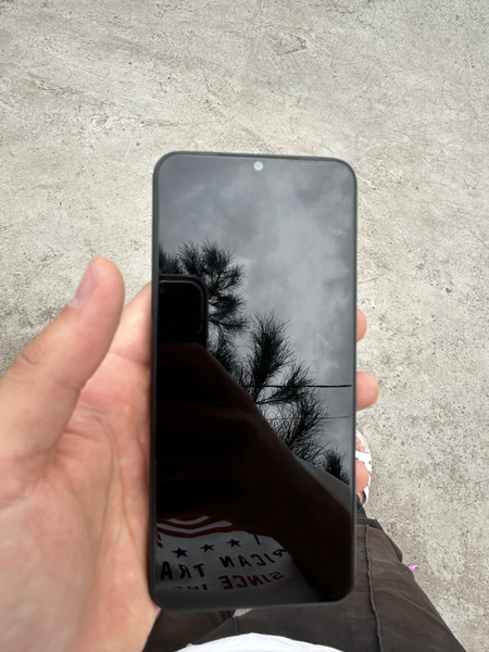 Vivo Y18 6/128 talik