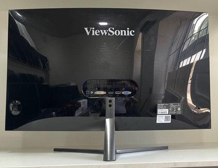 ViewSonic 32’’ Curved Monitor VA 144Hz