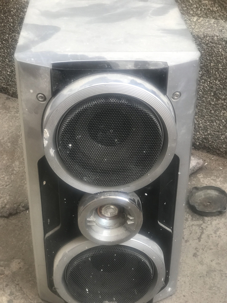 Benzabela arra muzikalniy sentr kalonkasi