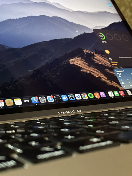 Macbook air M1 8/512