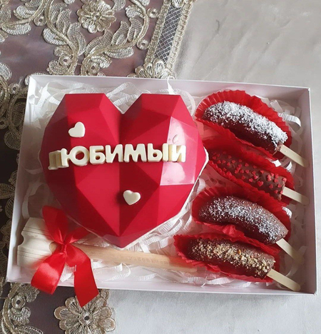 Turli xildagi shirinliklar zakasga toyorliman