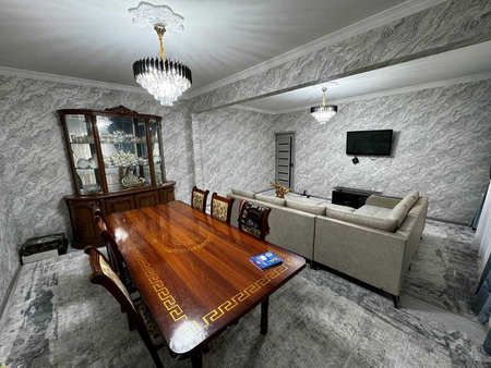 Продаю 5 комнатная квартира Сергели 5, метро 3 бекат