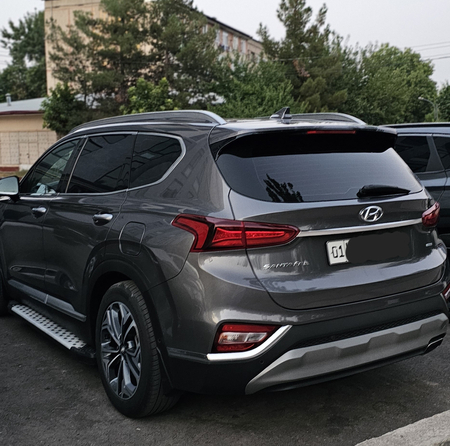Sro'chna Hyundai santafe 2020yil probeg 49800km prestij 7 mesta