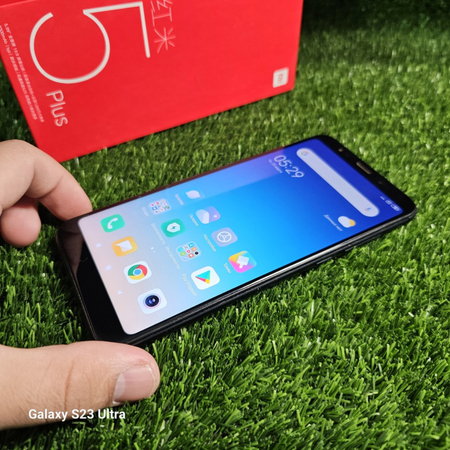 Redmi 5 Plus Sotiladi