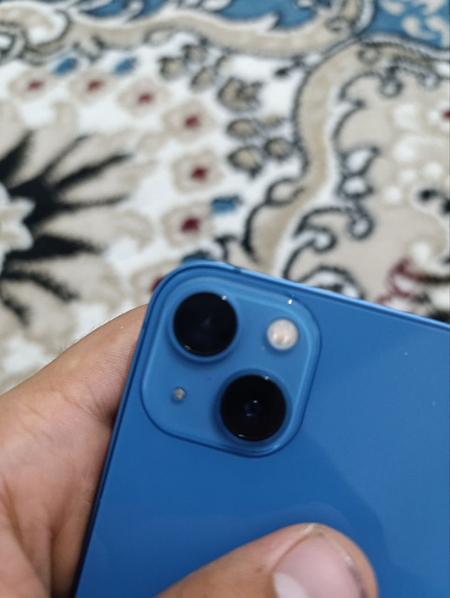 телефон Iphone 13