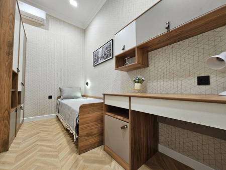 Продам квартиру на Паркентском Real House 4/7/9 90m2