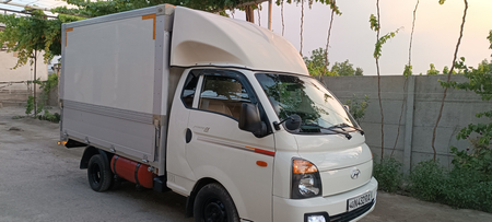 Hyundai porter sotiladi