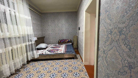 ЦЕНТРда жер жай сатылады. Досумов кошеде