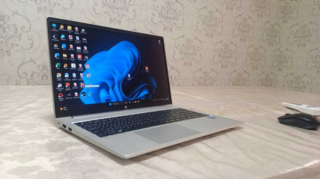 deyarli ishlatilmagan HP PROBOOK 450 G8