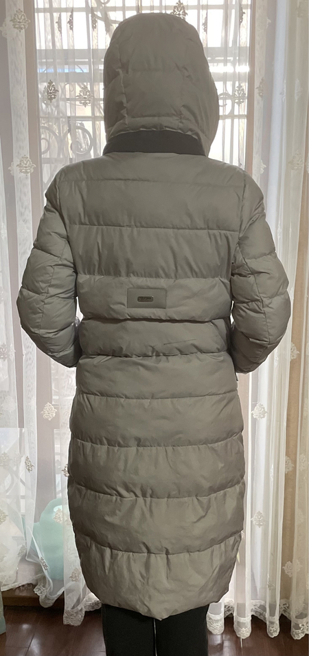 Пуховик женский