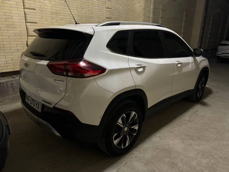 Tracker Premier Full