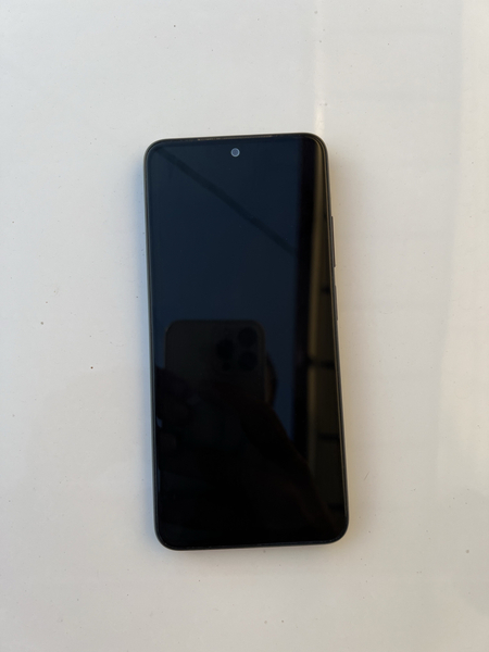 redmi note 11 sotiladi srochna