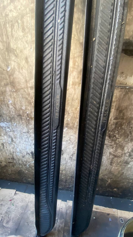 Tracker 2 parog birtomoni yaxshi bir tomoni singan