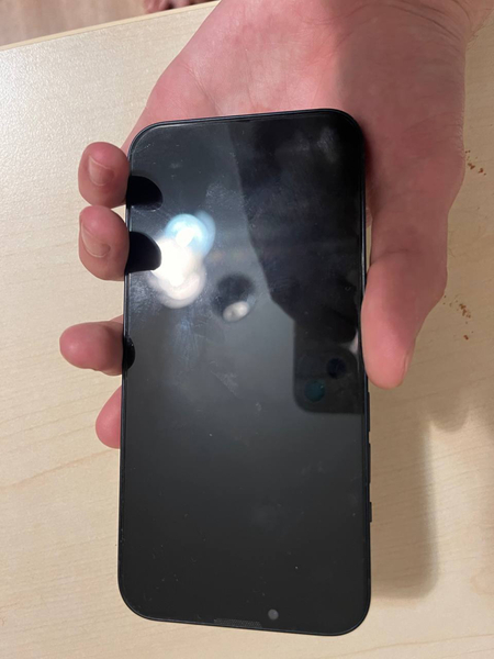 Iphone 13 82% akkum