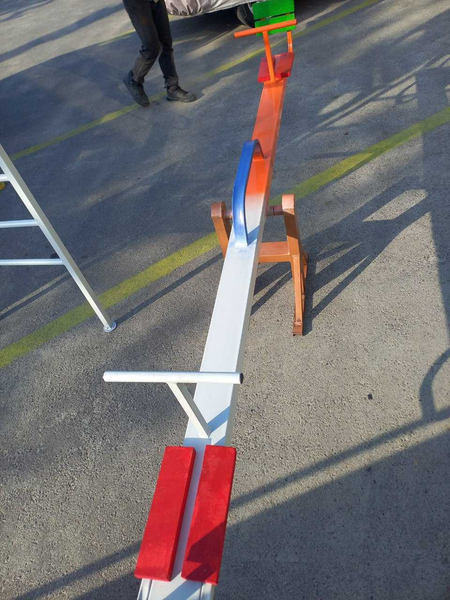 Качели  гаризонтальные