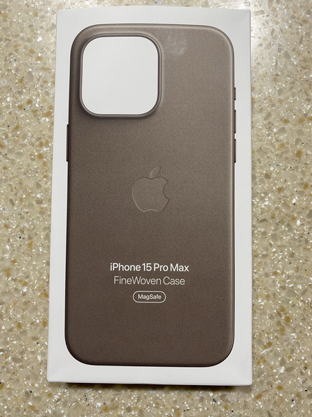 iPhone 15 pro max оригинальный чехол finewoven