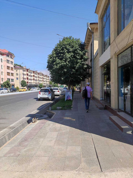 Mirzo Ulug'bek ko'chasida zudlik bilan hovli sotiladi!