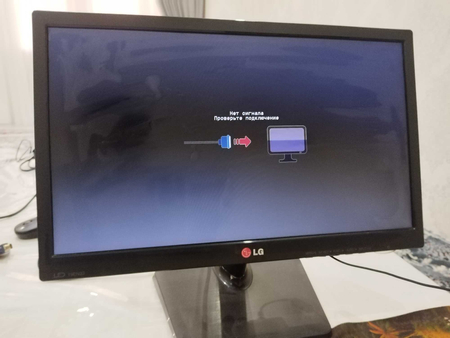Monitor klaviatura mishka kalonka