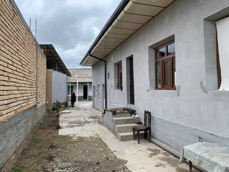 Uchastka sotiladi Sergeli,Xonobod, 1.8 sotok