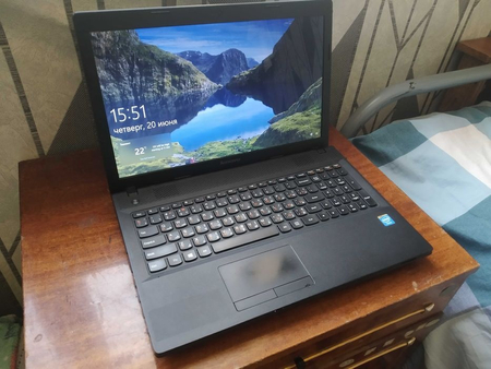 Ноутбук 1 год гарантии Intel Core i3 4 x CPU  две видеокарты, 16GB RAM