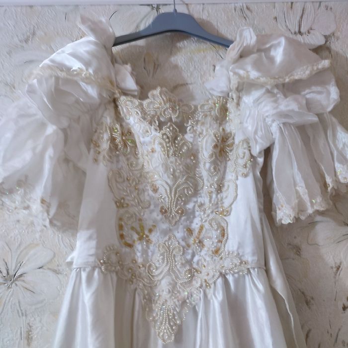 Свадебное платье 1997года. Ретро