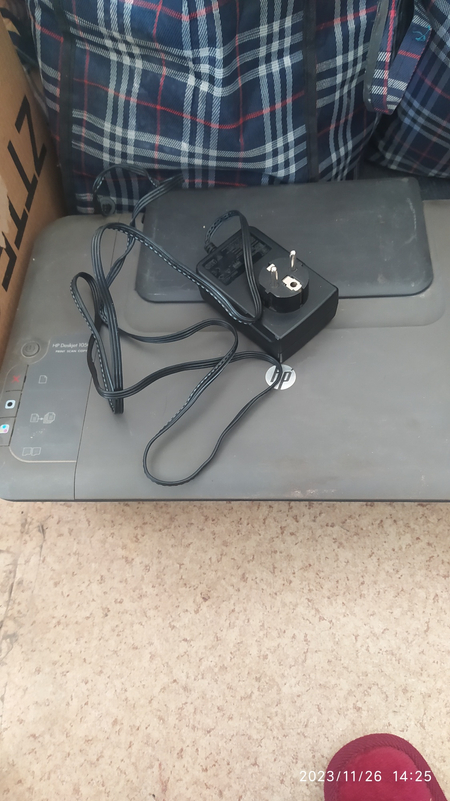 Продам два принтера 3в1 HP. Samsung