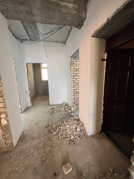 Yangi bozor hududidagi yangi dom 2 etaj 110 kv kredit emas