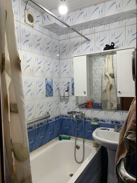 谷 129756 谷 Chilonzor tumanida kvartira sotiladi [72 м²]