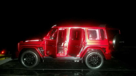 Модель 1:18 Mersedes bens Brabus 700