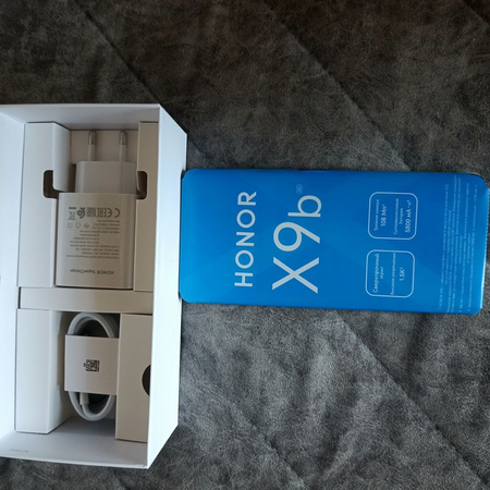 HONOR X9b B Hali Yangi Telefon 2 Kun Boldi Olinganiga  Hotirasi 256 Ta