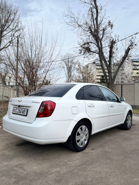 Lacetti 1.8  A/T  3-позиция