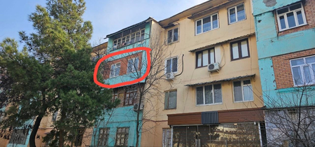 Чиланзар 20 квартал продаётся квартира 54 кв собственник
 Площадь 54 к
