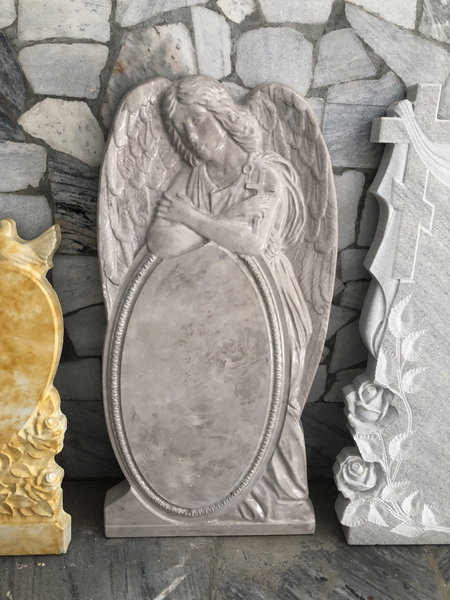 Изготоление памятников из мрамора ,гранит ,гранилита
