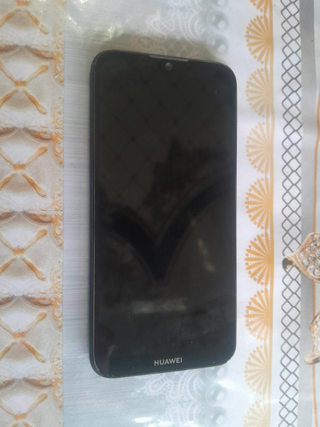 Huawei Y5,  2/32gb