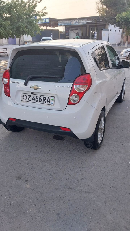 Spark srochna sotiladi
