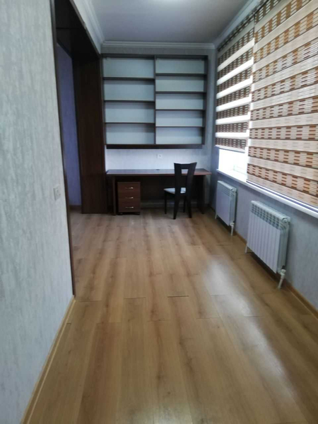 Сайхун куч. новостройкада квартира (82 кв.м) без маклер без посредник