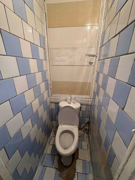 СРОЧНО !! Продается квартира в Яшнабаде 1/3/4 ( 33 кв/м ) Авиасозлар 4
