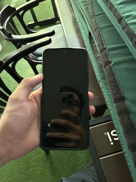 Продам телефон infinix HOT 30i