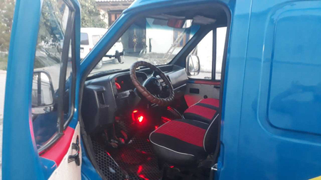 Ford sotiladi 1993- yil