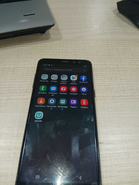 Samsung galaxy  A8 4/32