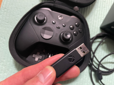 Xbox elite controller 2 + dongle