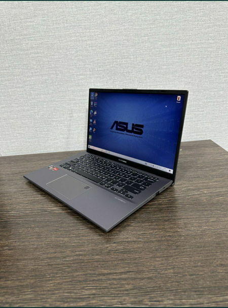 Premium ultrabuk Asus vivobook Rezen 3 (core i5)