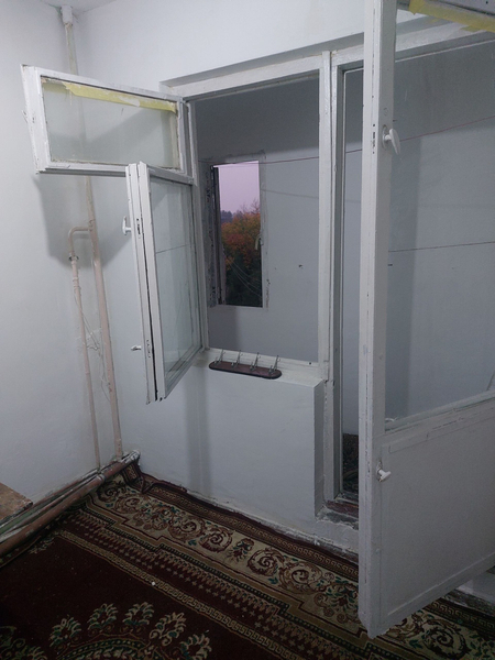 Сдаётся квартира возле базара Кадышева в хорошем состоянии