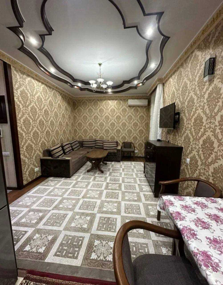 V4870 2/2/4 Нукусская Амир Темур бутик Гламур 50м2 Мирабад