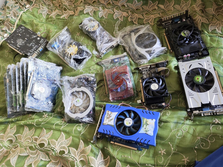 2 gb, 1 gb video kartalar sotiladi