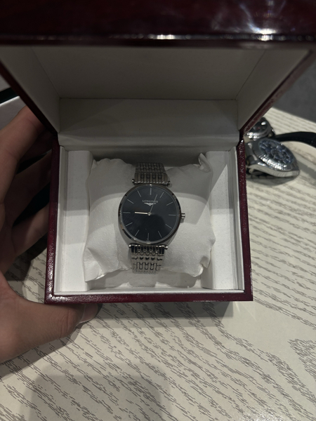 Часы Longines, новые , с коробкой