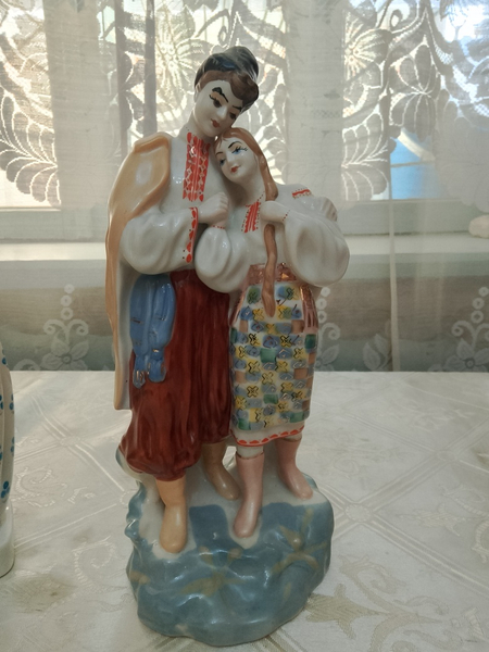 Продаются статуэтки фарфор