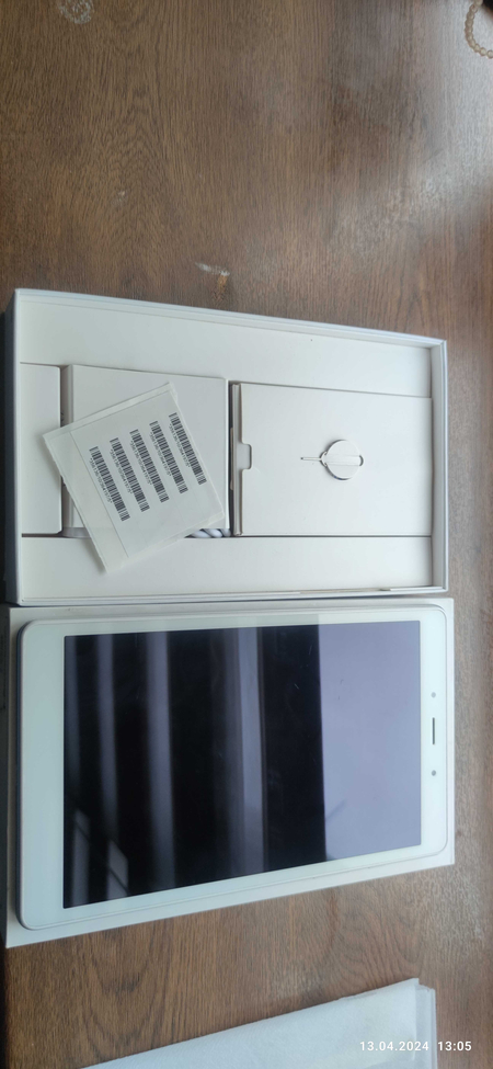 Планшет Samsung tab a 8 в хорошем состоянии