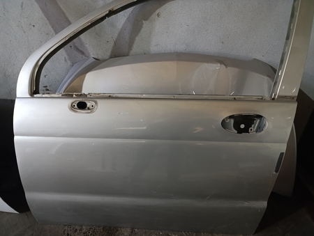 Matiz eshiklar sotiladi