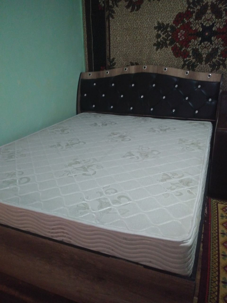 Продаю бу спальную кровать срочно не дорого